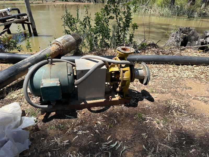 Lot 21 - Kelly & Lewis Pump with 3 Phase Motor | AuctionsPlus