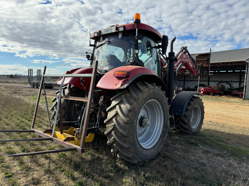 Lot 8 - 2015 Case IH Puma 140 Wheeled Tractor | AuctionsPlus