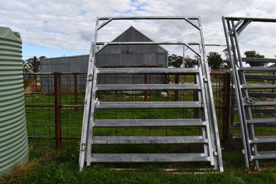 Lot 68 - 2x VJ Farm Supplies cattle yard gates | AuctionsPlus