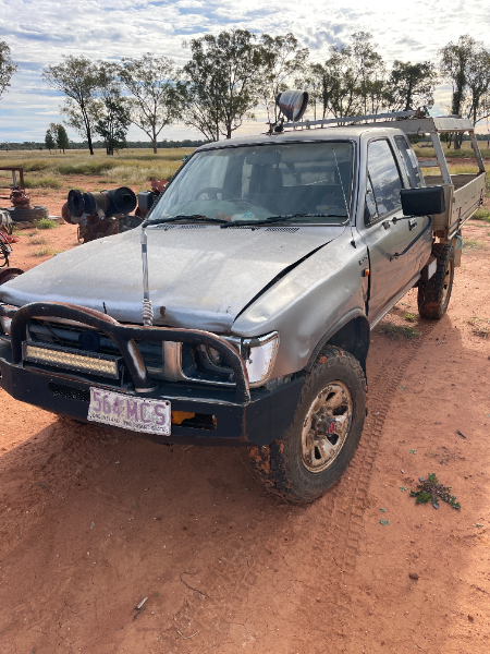 Lot 49 - Toyota Hilux farm ute | AuctionsPlus