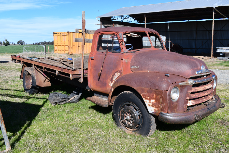 Lot 93 - Bedford truck | AuctionsPlus