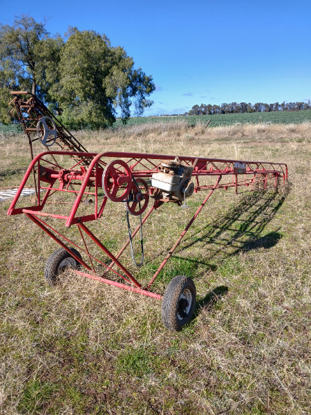 Lot 30 - BALTIC SIMPLEX BALE LOADER | AuctionsPlus