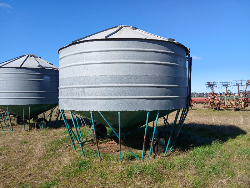 Lot 76 - JETSTREAM 28 TONNE BINS (2) | AuctionsPlus