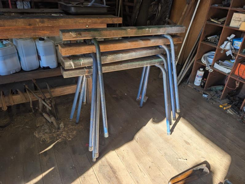 Lot 42 - 4x Work Trestles | AuctionsPlus