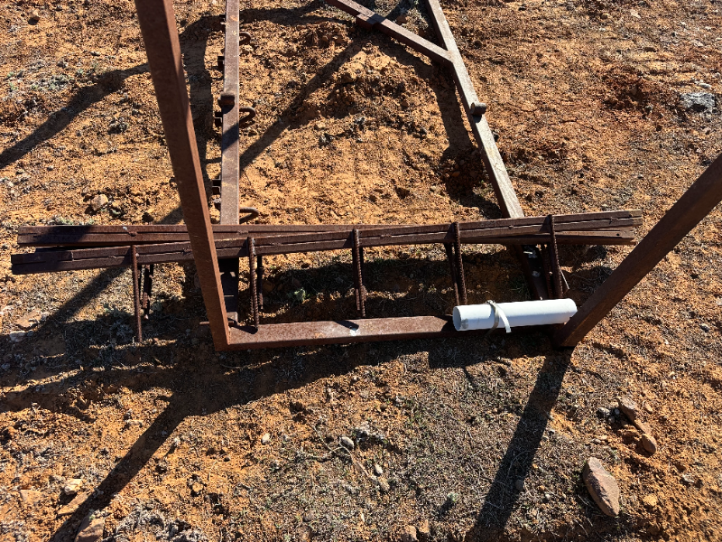 LOT# 215 - Roo Rack | AuctionsPlus
