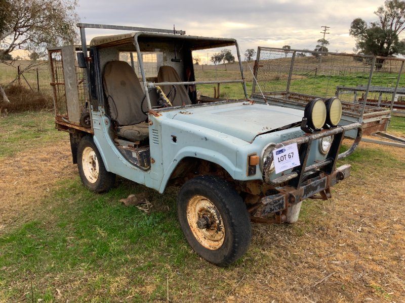 Lot 67 - Farm Ute | AuctionsPlus