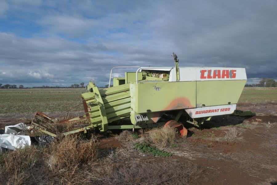 Lot 34 - Old CLAAS Square Baler | AuctionsPlus