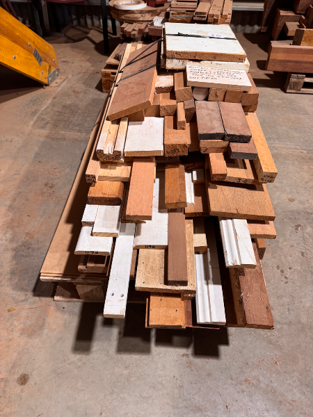 Lot 52 - Assorted Timber. | AuctionsPlus