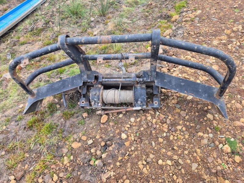 Lot 128 - Landcruiser 75 or 79 Series Bullbar w/ Winch | AuctionsPlus