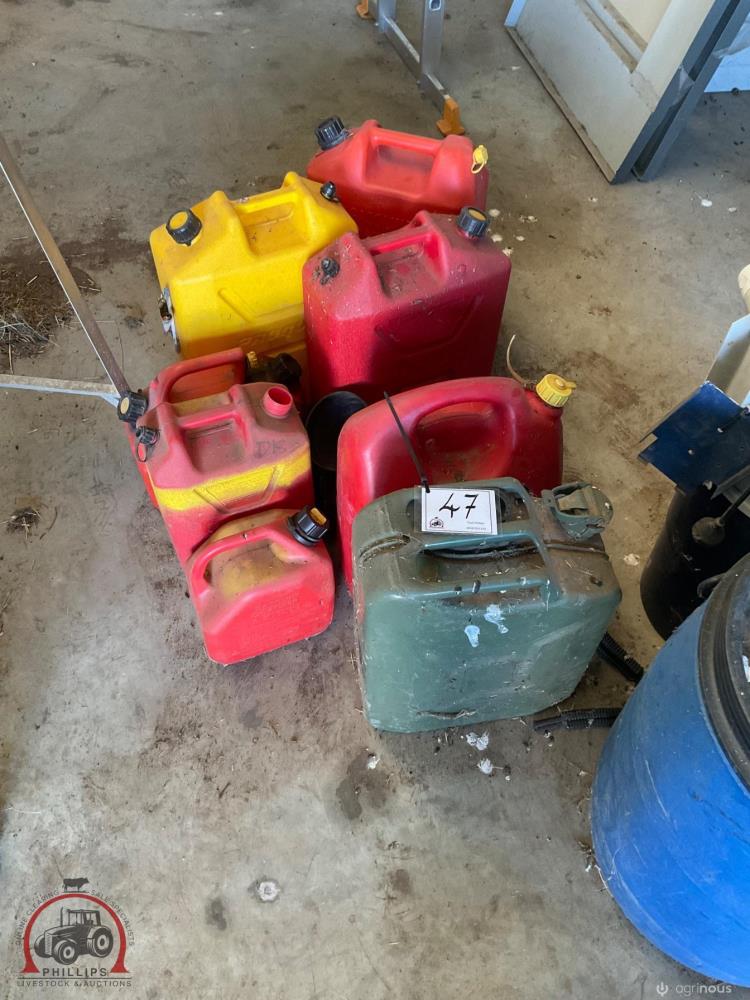 Lot 47 - Assorted Jerry Cans | AuctionsPlus