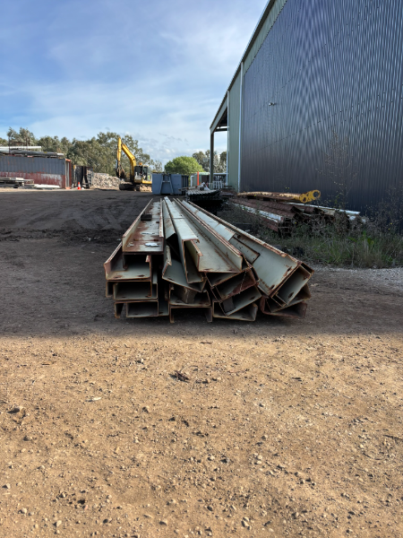 Lot 134 - Perlings | AuctionsPlus