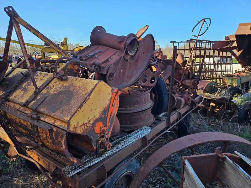 Lot 74 - #74. Freighter Baby Quin Trailer | AuctionsPlus