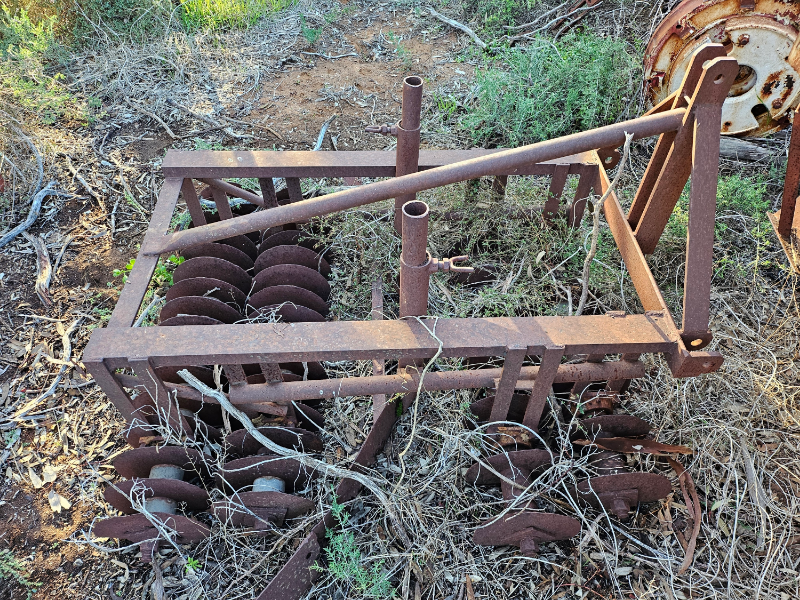 Lot 75 - #75. Hand Made Disc Harrow | AuctionsPlus