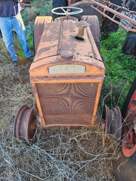 Lot 82 - #82. Orange Howard Tractor | AuctionsPlus