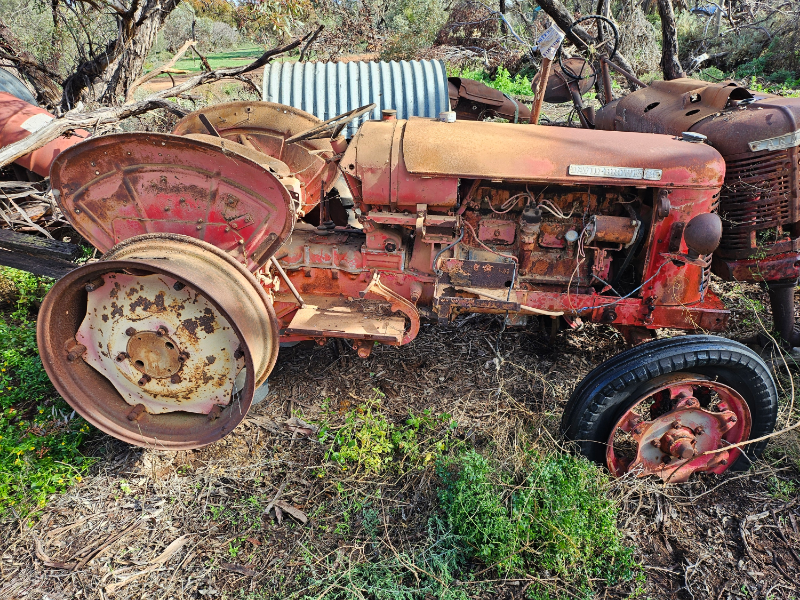Lot 99 - #99. David Brown 25 (Serial No. P25 19470) | AuctionsPlus