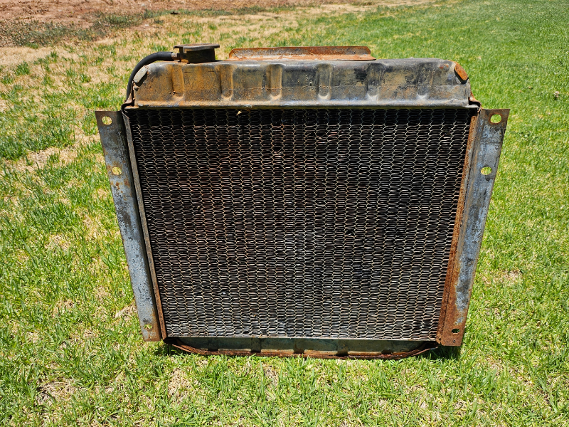 Lot 235 - #235. Radiator – Holden E.9, H.3 | AuctionsPlus