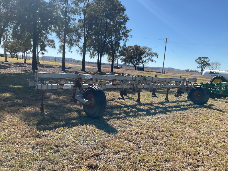 Lot 291 - 3PL 8m Excel Furrowing Bar | AuctionsPlus