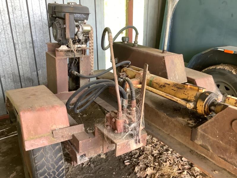 Lot 60 - Wood splitter trailer | AuctionsPlus