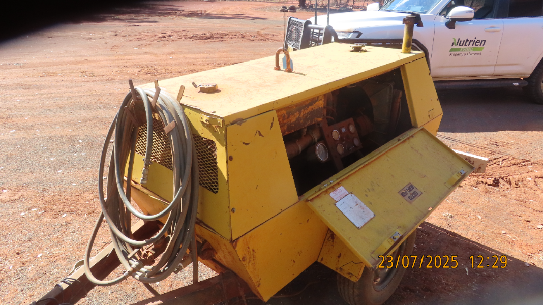 Lot 30 - Compair Air Compressor Trailer | AuctionsPlus
