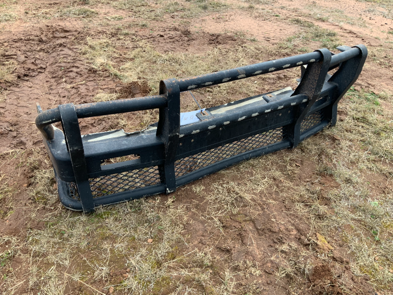 Lot 58 - Bull Bar | AuctionsPlus