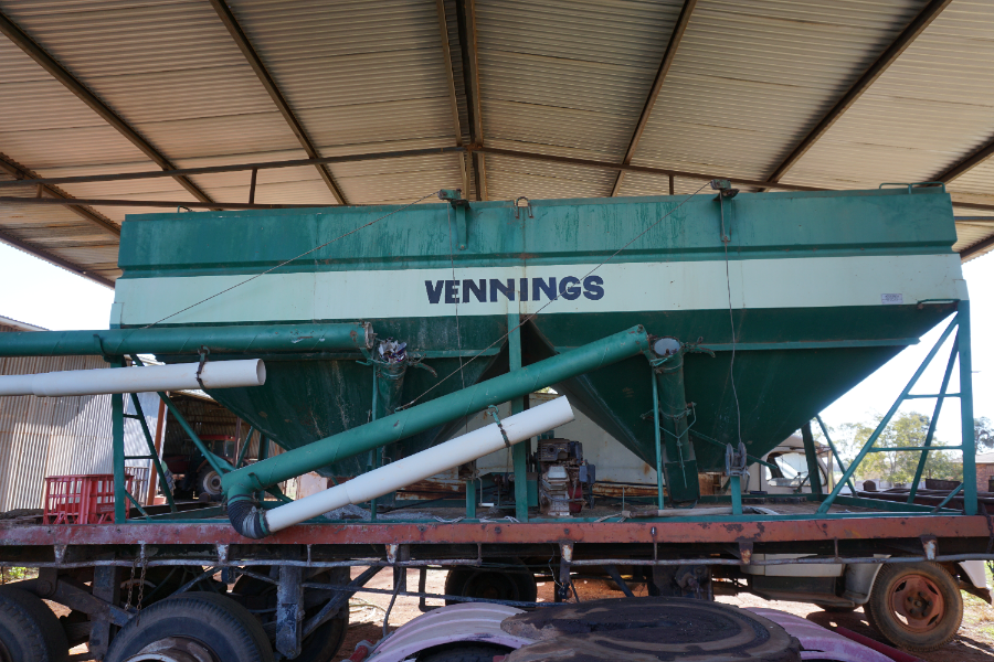 Lot 88 - Vennings grouper + Trailer | AuctionsPlus