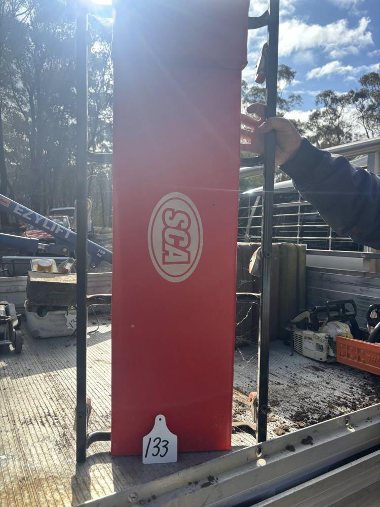 Lot 133 - SCA Garge Creeper | AuctionsPlus