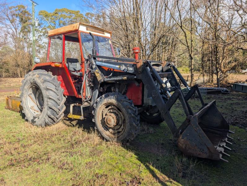 Lot 48 - IMT 557 DV Deluxe Tractor w/ TN360A FEL | AuctionsPlus