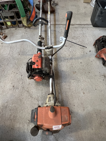 LOT 115 - STIHL FS120 WIPPER SNIPPER & SPARE | AuctionsPlus