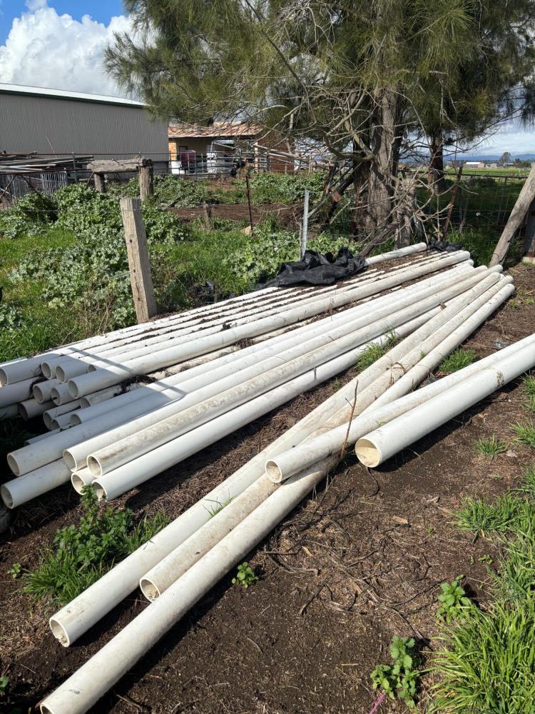 Lot 31 - 100mm PVC Pipes | AuctionsPlus