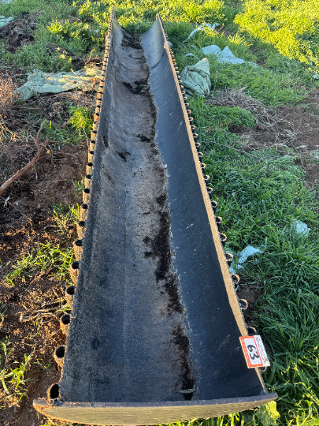 Lot 63 - Poly Grain Trough | AuctionsPlus