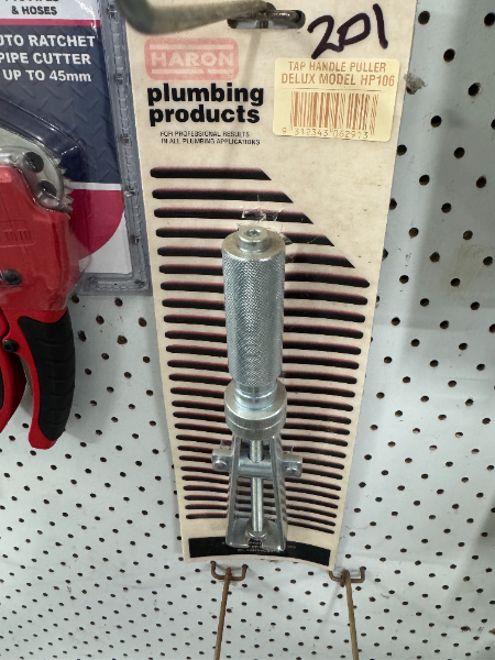 LOT 201 - Haron Tap Handle Puller | AuctionsPlus