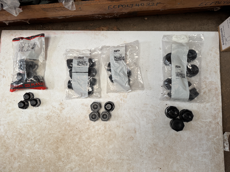 LOT 254 - Assorted Poly Fittings | AuctionsPlus