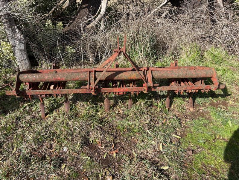 Lot 36 - MASSEY FERGUSON INTER ROW CULTIVATOR | AuctionsPlus