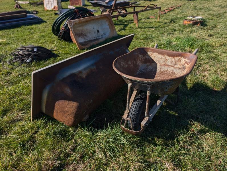 Lot 78 - Wheelbarrow & Bath Tub | AuctionsPlus