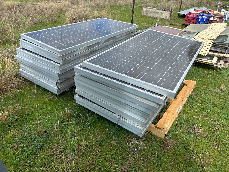 Lot 66 - Solar Panels | AuctionsPlus
