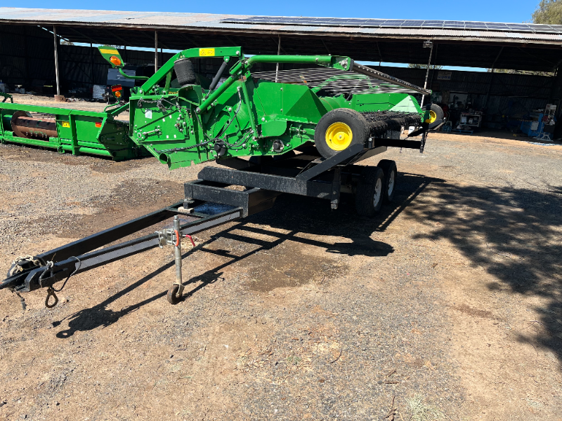 Lot 6 - John Deere Canola Front 2021 Model | AuctionsPlus