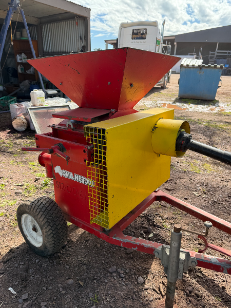 QMA Grain Roller Mill | AuctionsPlus