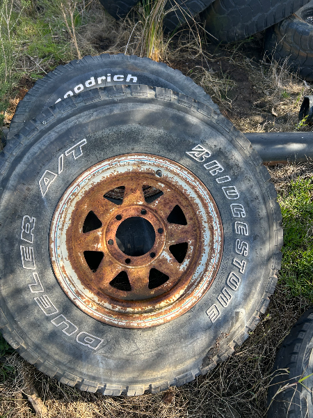 Lot 69 - Sunraysia Rims and Tyres | AuctionsPlus