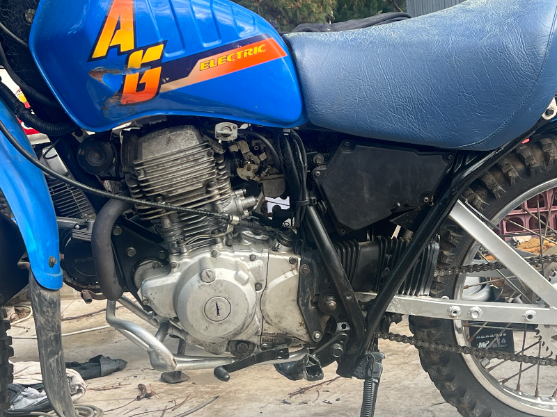Yamaha AG200 | AuctionsPlus