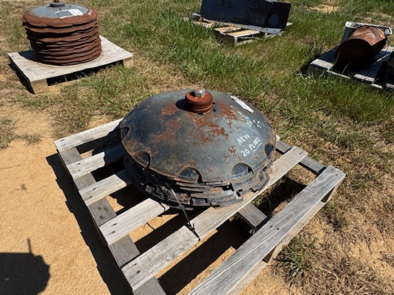 Lot 281 - Disc Plates (New) | AuctionsPlus