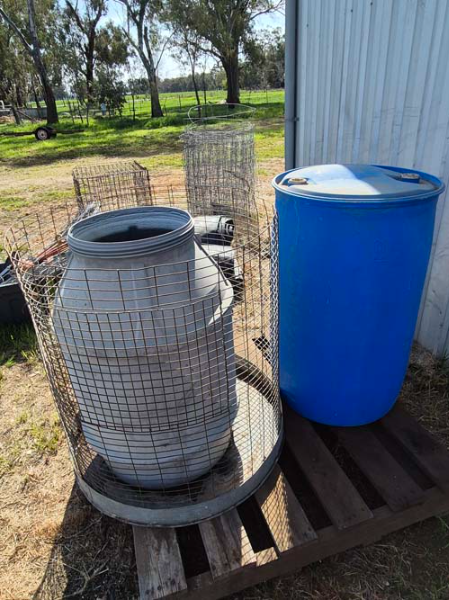 Lot 50 - 2 x Barrels | AuctionsPlus