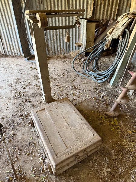 Lot 38 - Fairbanks Antique Wool Scales | AuctionsPlus
