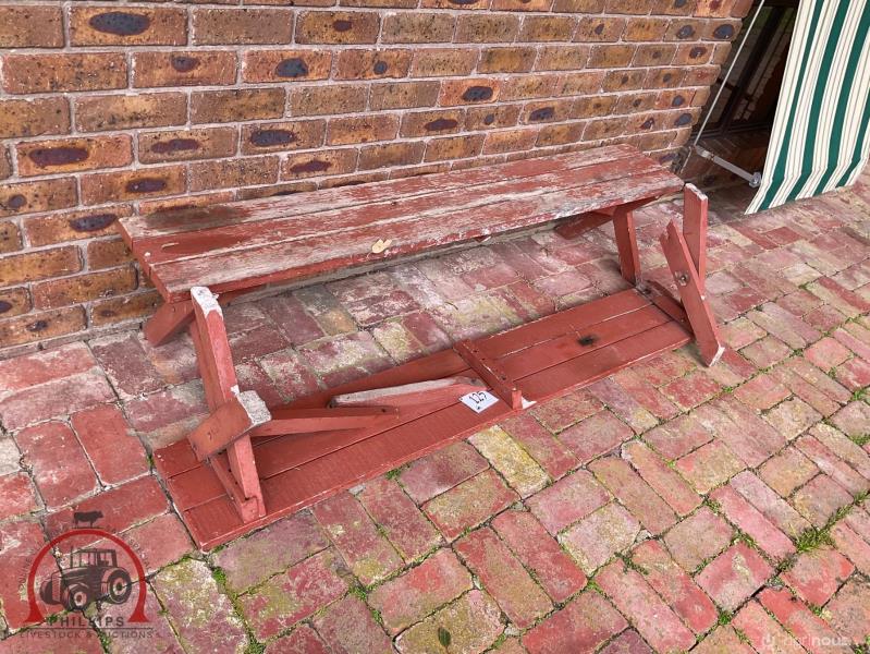 Lot 125 - 2 x Timber Garden Stools/Bench Seats | AuctionsPlus