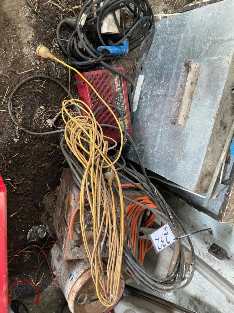 Lot 232 - 2 Electric Welders | AuctionsPlus