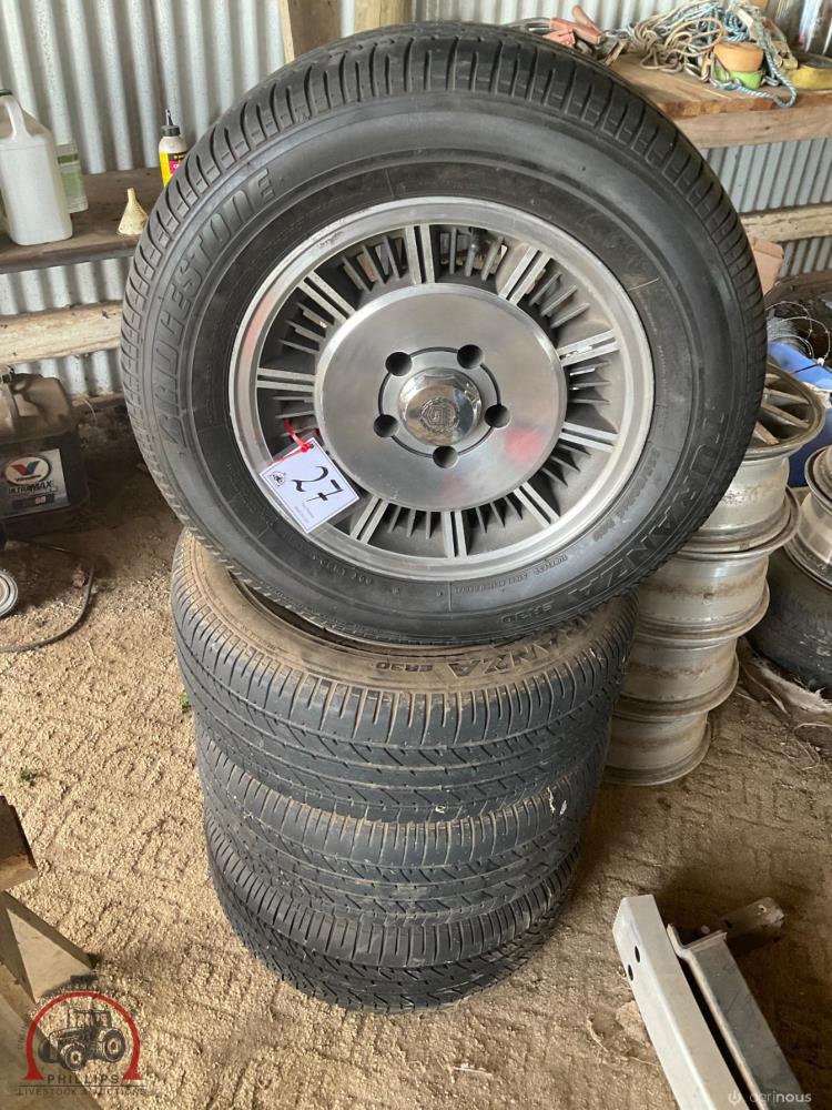 Lot 27 - Set Of Statesman, WB Original Rims | AuctionsPlus