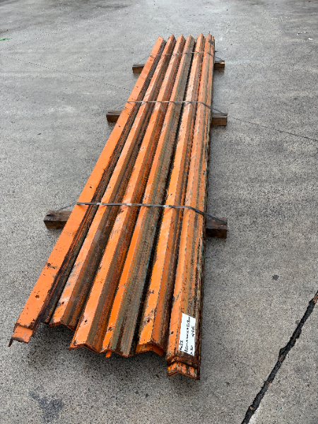 Lot 67 - Pack of 22 - Steel Angle 100x75x10mm x 4500 long, total ...