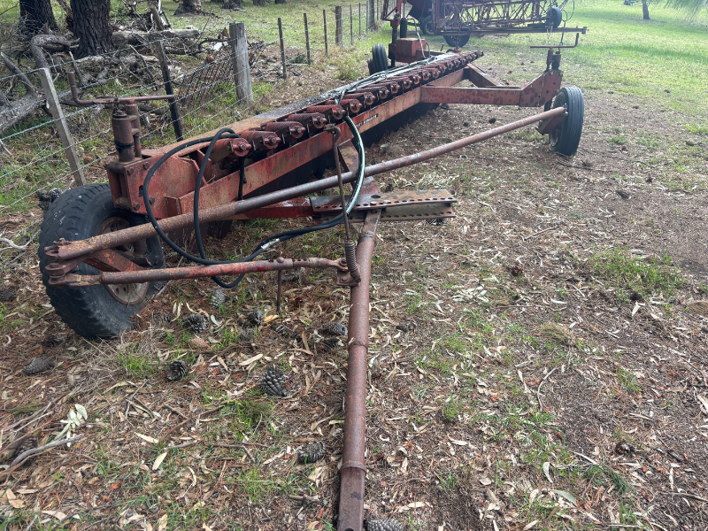 Lot 75 - Massey Ferguson Disc Plough | AuctionsPlus