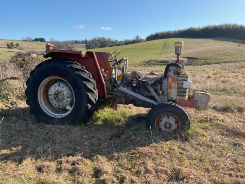 Lot 113 - Tractor parts | AuctionsPlus