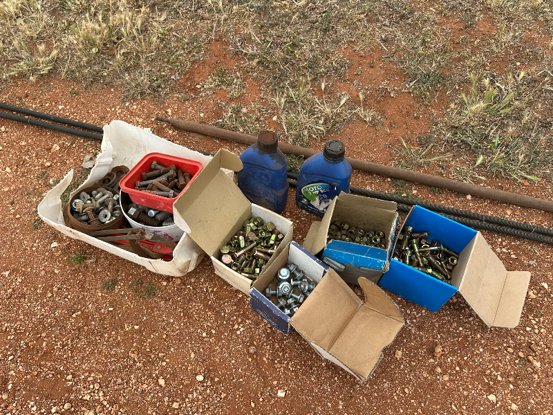 Lot 46 - Assorted nuts & bolts, 2 stroke oil | AuctionsPlus