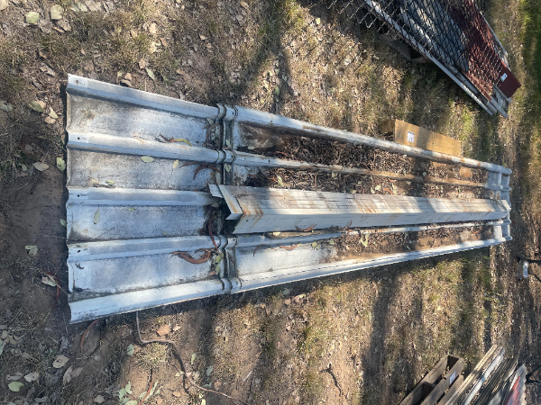 Sundry sheets roofing iron | AuctionsPlus
